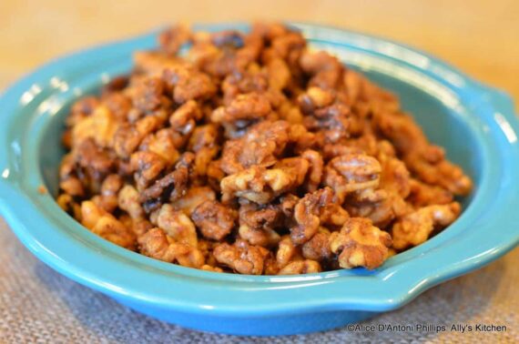 sea salt cinnamon roasted walnuts | walnuts | roasted walnuts