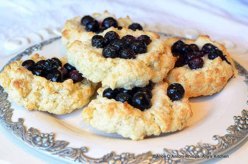 easy biscuit waffles | waffle biscuits | biscuit waffles | easy waffle ...