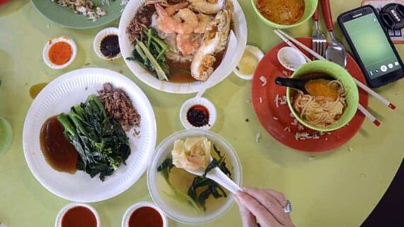 breakfast singapore hawker style | singaporean food | hawker food