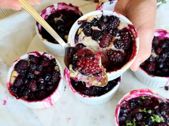 mini fruit cobblers | easy fruit cobbler | mini fruit cobblers | cobbler