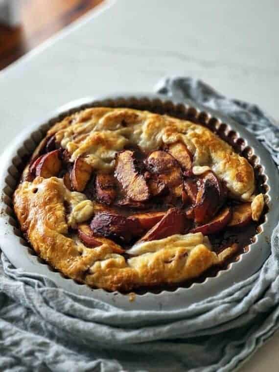 The Ultimate Best Peach Pie | peach pie | puff pastry peach pie