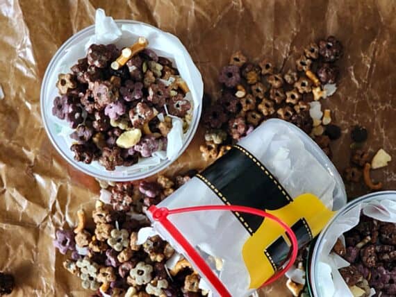 The Healthy Cereal Party Mix | healthy party mix | chex mix recipe